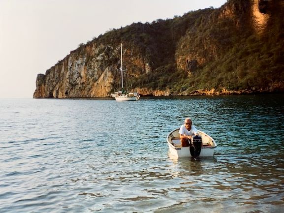 Living Aboard A Sailboat – Life in Nautical Miles