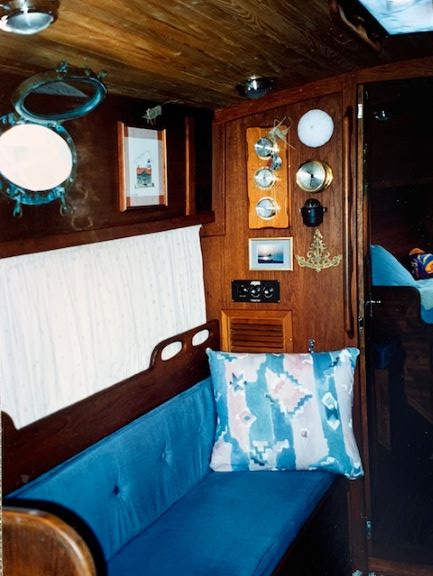 Living Aboard A Sailboat – Life in Nautical Miles